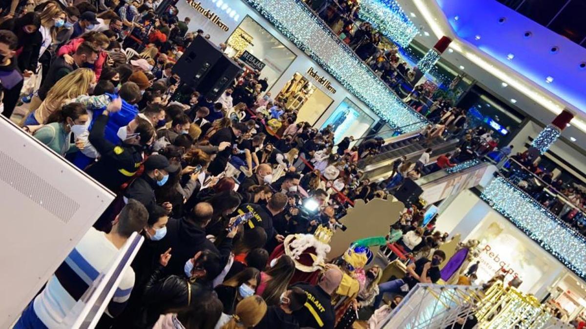 El multitudinario evento de Kiko Rivera y Omar Montes del que se ha ...