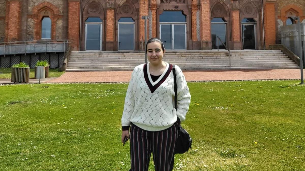 La alicantina Carmen Galvañ, premiada por su novela "El club de los ...