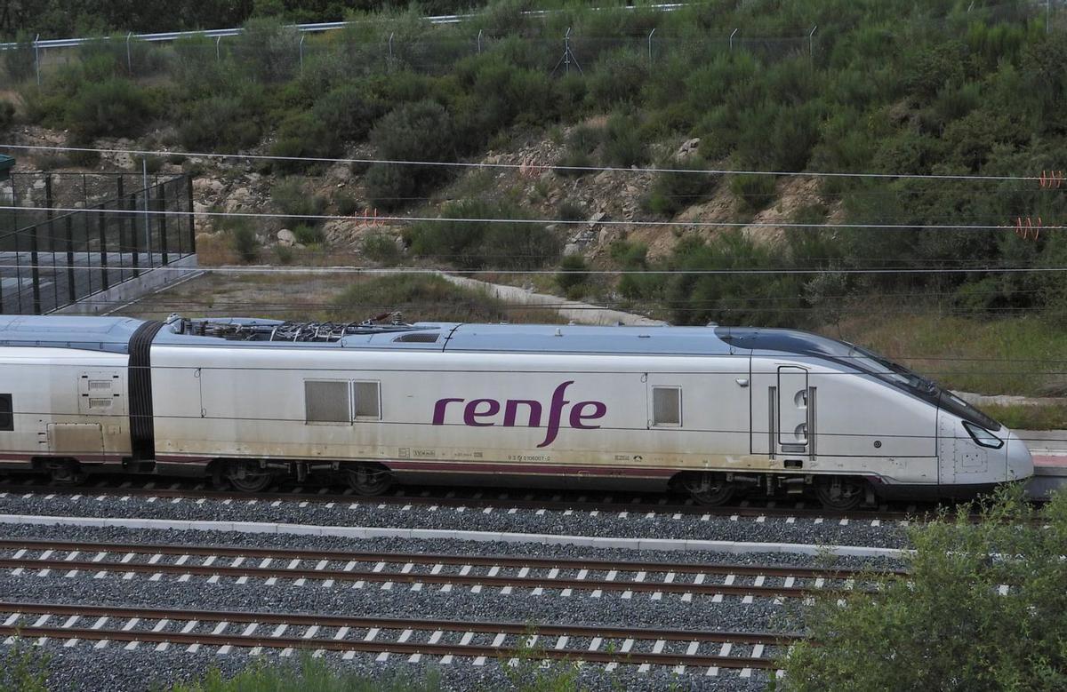 AVE A GALICIA: Renfe confirma que los Avril llegarán a Vigo como AVE