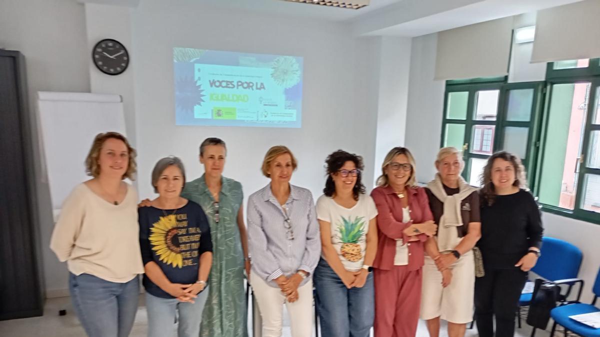 Avilés inicia el taller 'El diccionario de la igualdad' para analizar ...