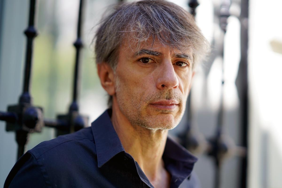 Juan Tallón: "He llevado una vida literaria muy trashumante. Como si no ...