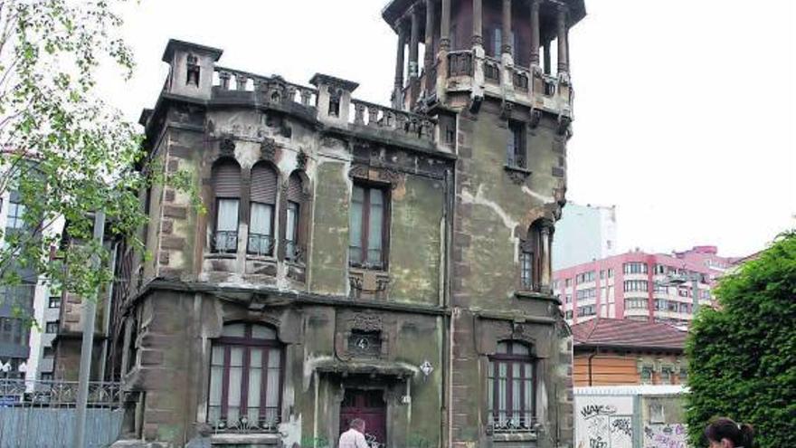 Rafael Felgueroso: «Se quitaron las señales del Muro porque daban lugar ... Rafael Felgueroso: «Se quitaron las señales del Muro porque daban lugar ...