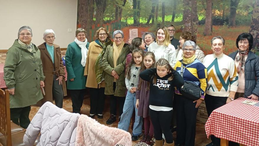 Raquel Montoto presenta su primer libro de poemas en Casa San Martín