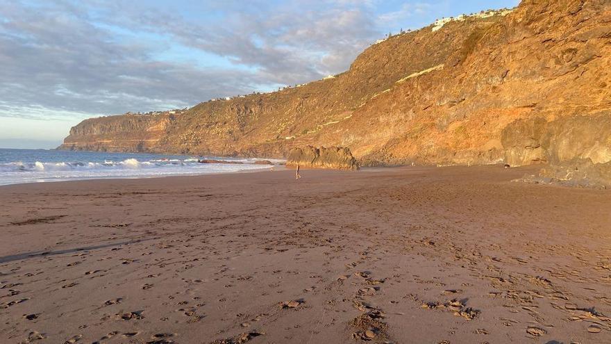 The cost of building the Los Patos beach stairway has multiplied by six ...