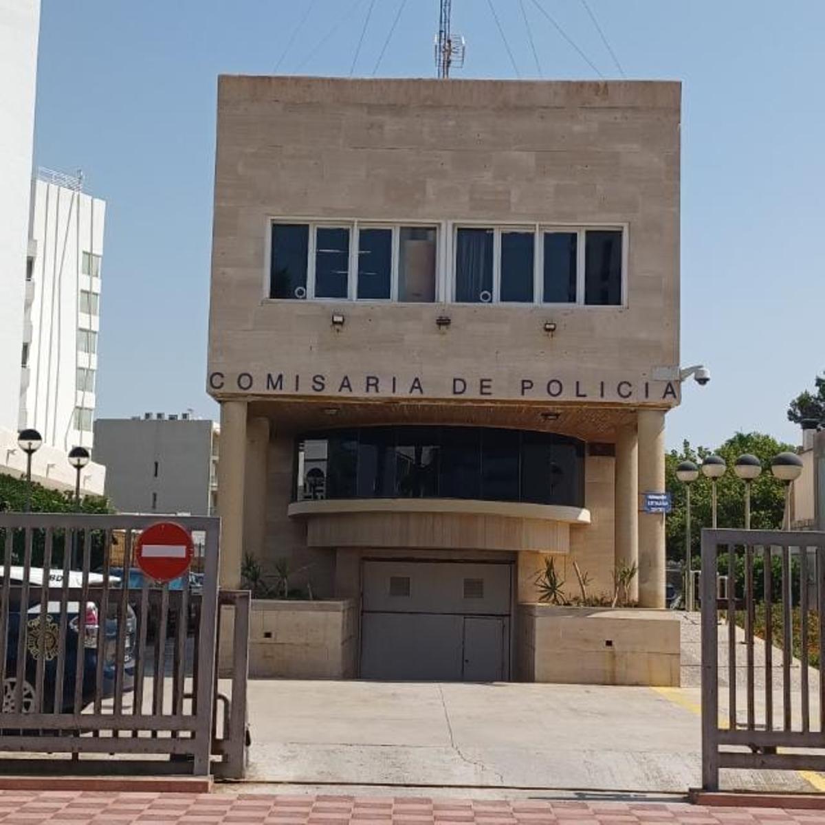 COMISARÍA PLAYA PALMA | La Comisaría de la Policía Nacional en Playa de ...