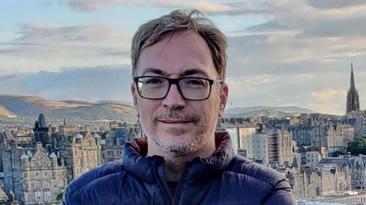 Fernando Parra, Premio de la Crítica - Información