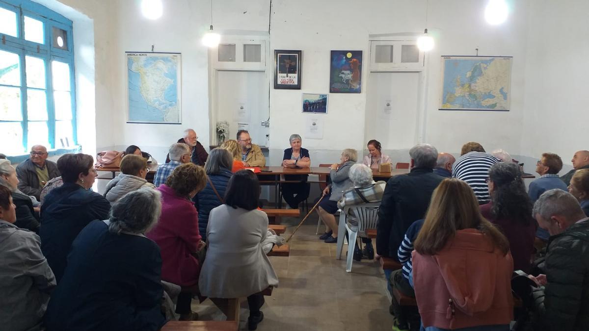 Cumbre vaqueira en Salas: medio centenar de personas se citan en El ...