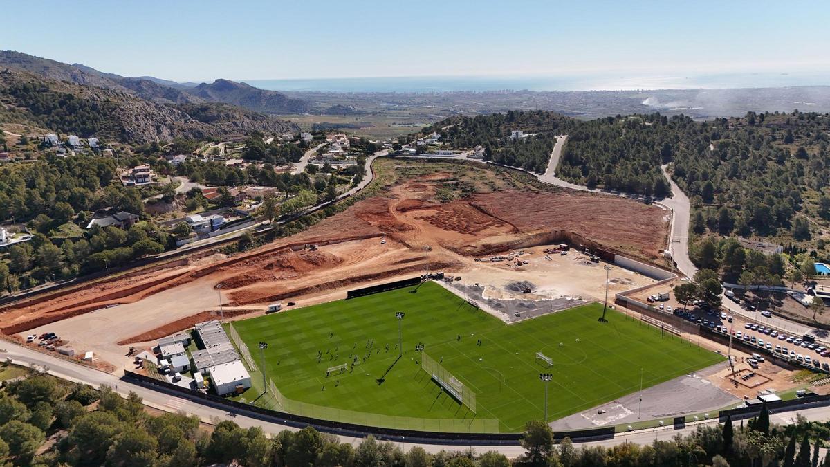 EL CD CASTELLON OBRAS DE LA CIUDAD DEPORTIVA GLOBEENERGY EN BORRIOL LA ...