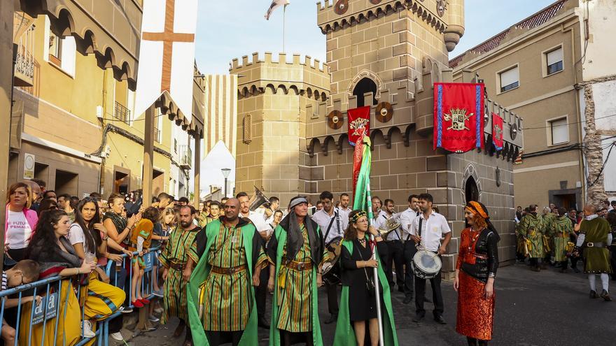 Culminan los Moros y Cristianos de Ibi - Información
