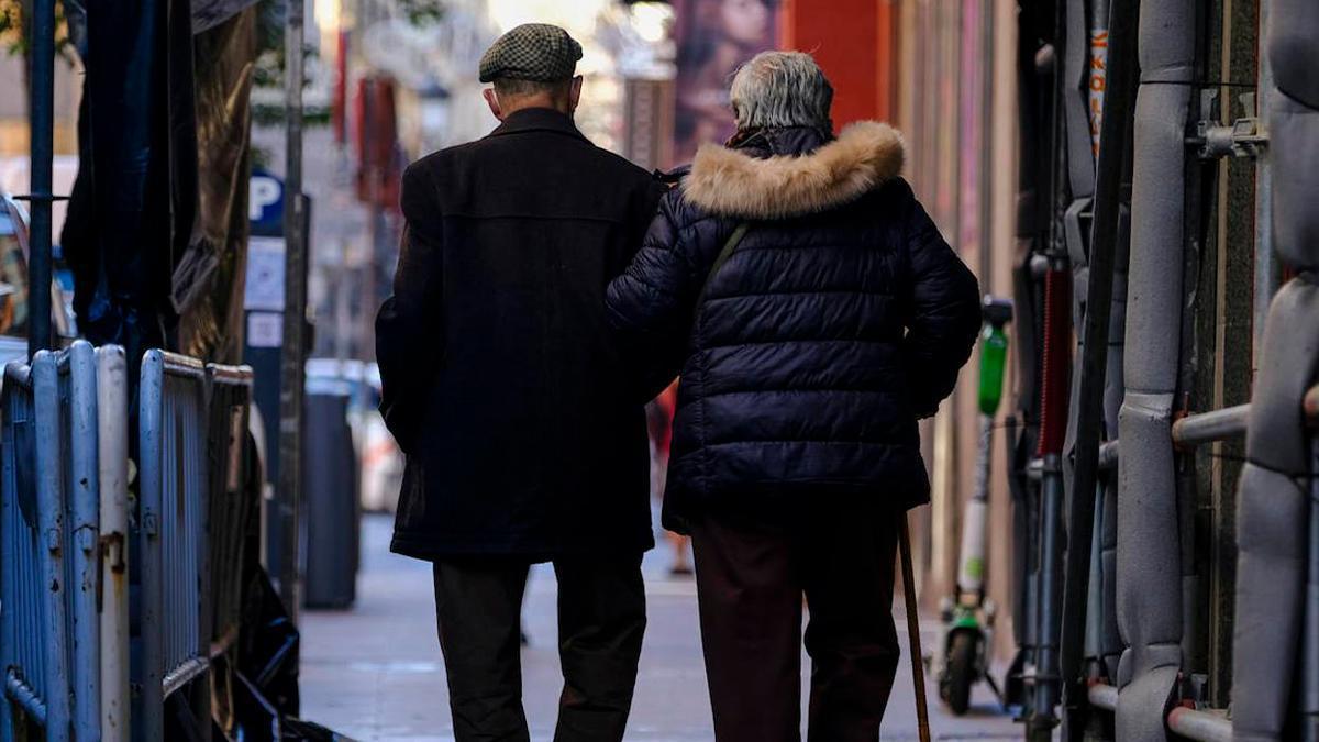 Subida histórica de las pensiones en 2026: El Gobierno prepara un ...