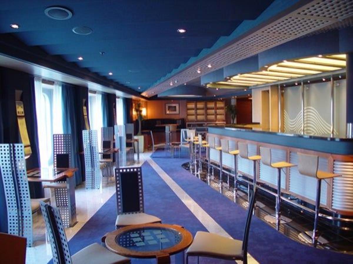 Holland America Line presenta Eurodam, su nuevo barco - Viajar