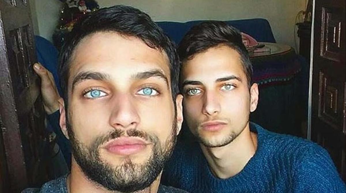 Jesús Castro presenta a su hermano 'gemelo' en Instagram