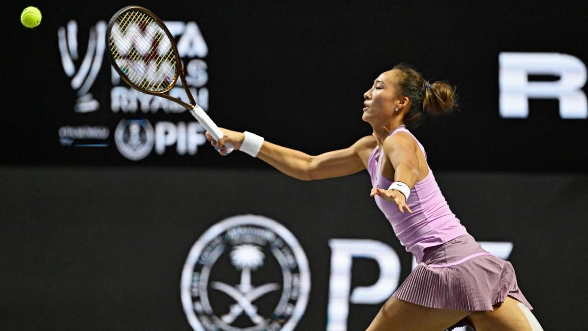 Tenis | Zheng estrena su casillero de victorias ante Rybakina