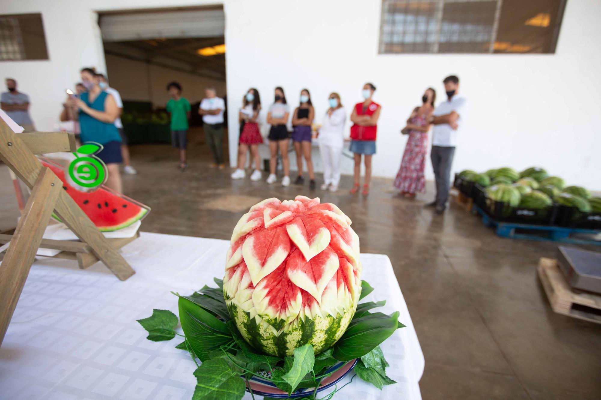 La ‘sandía más grande del mundo’ pesa 20 kilos y es de es Canar ...