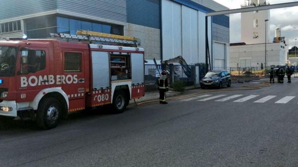 Intervención por escape de gas en Somonte - La Nueva España