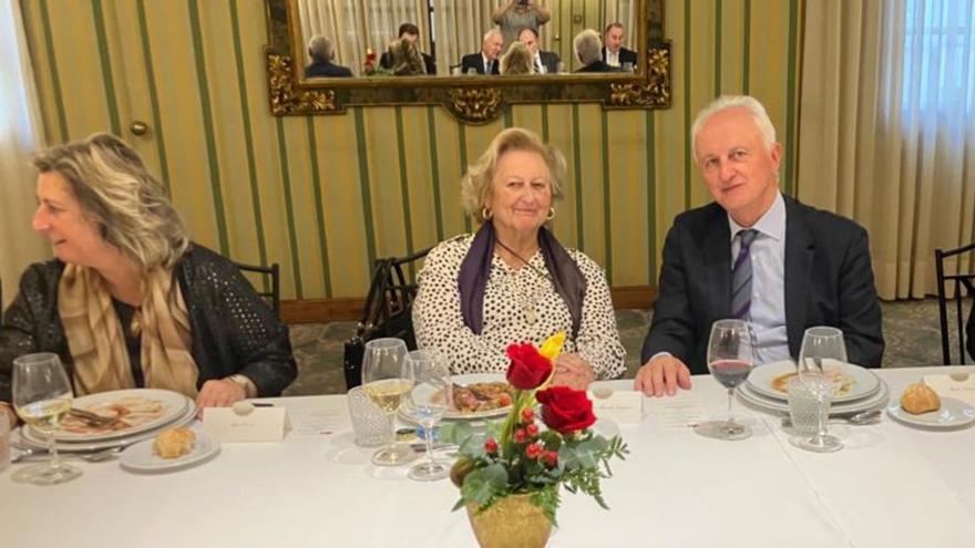 Victoria Menéndez-Castañedo, presidenta de honor de la Fundación Valdés ...