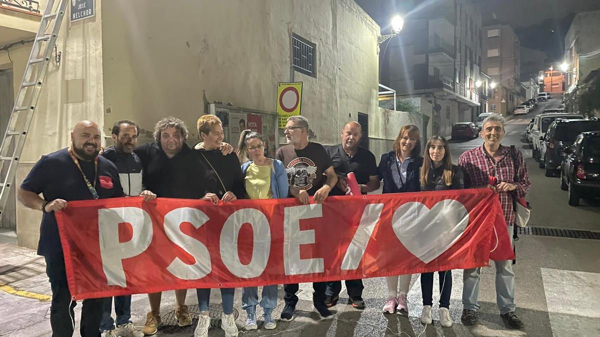 vandalismo en la campaña electoral de Gilet