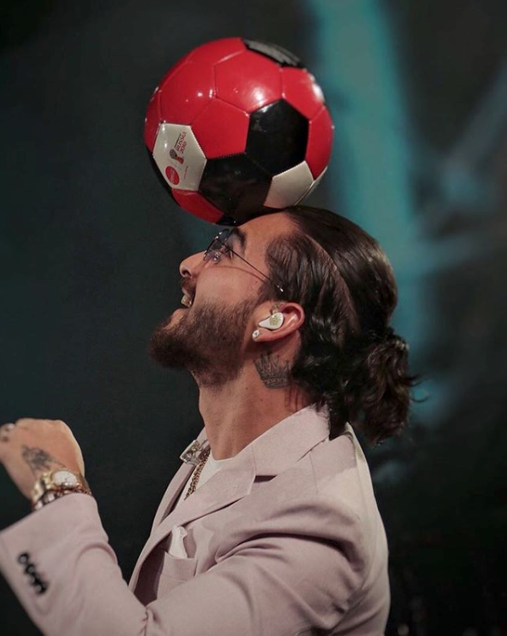 Maluma se marca un clásico: ¿Madrid o Barcelona? - Cuore