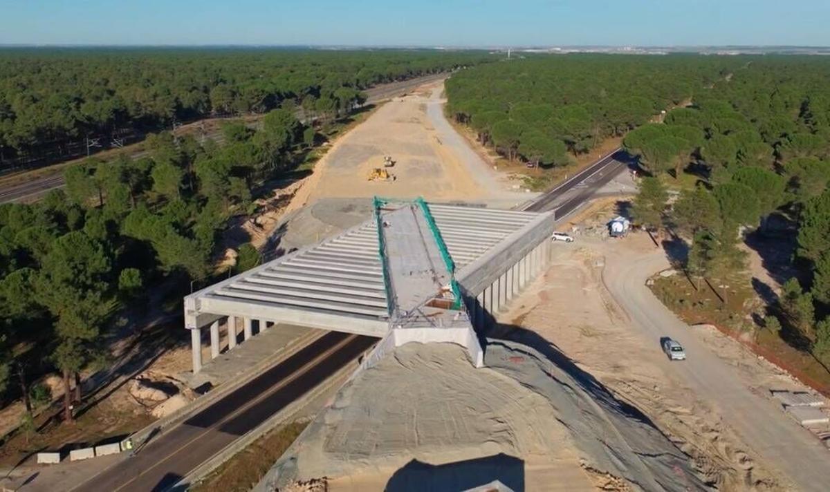 Adif encarga el montaje de vía de la U de Olmedo, entre Zamora y Valladolid