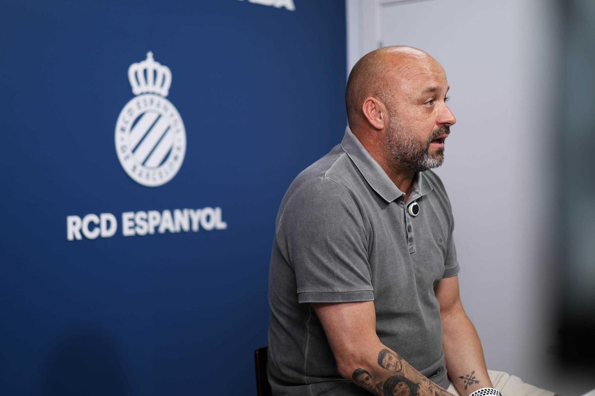 Manolo González: "Tengo que estar en conexión con Monchi y traer ...