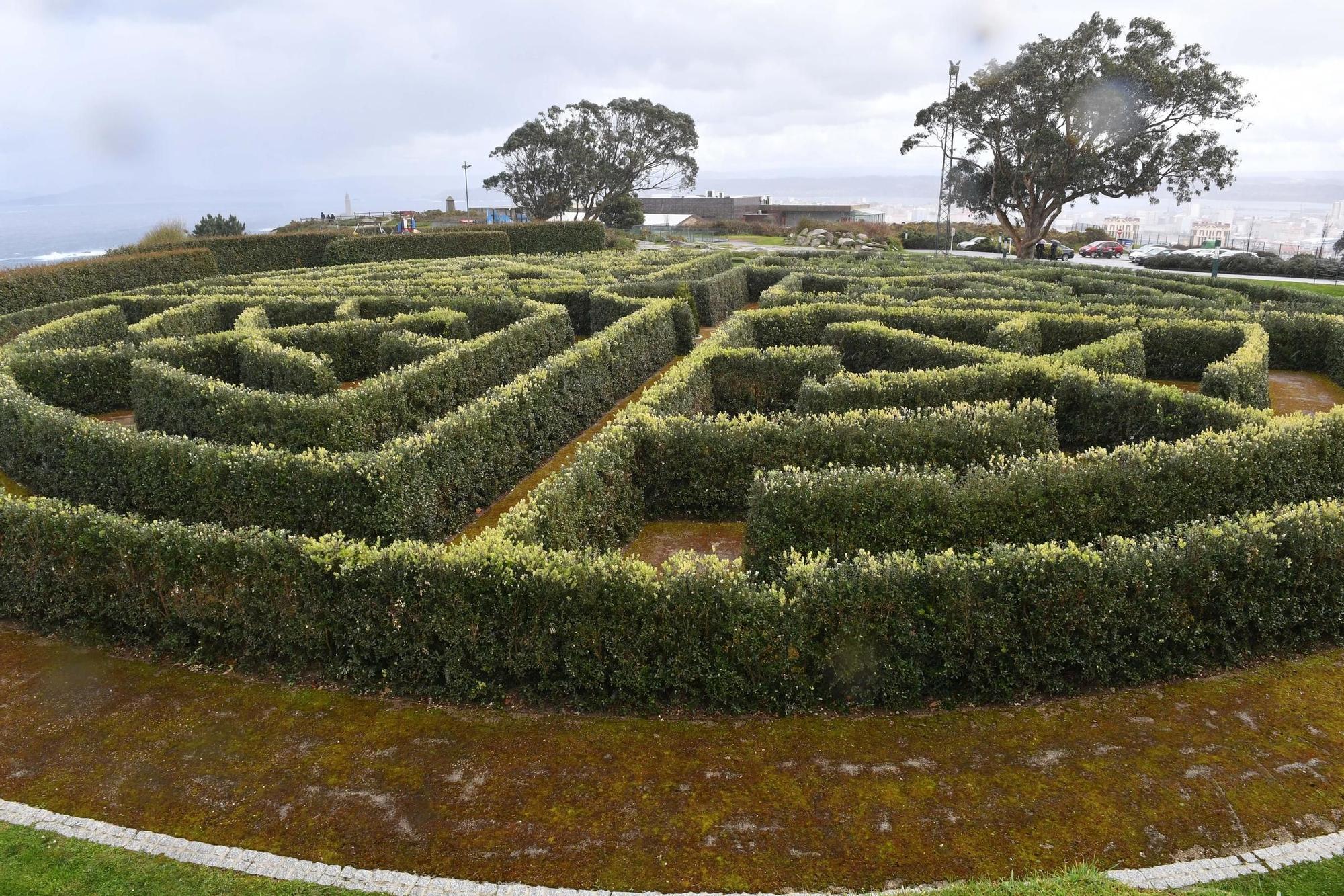 Así luce el renovado laberinto del monte de San Pedro en A Coruña - La ...