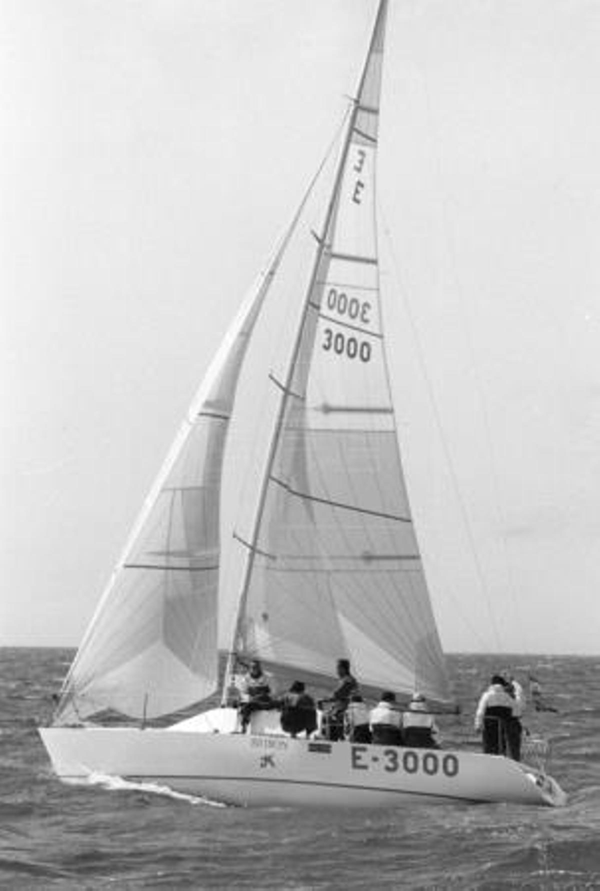 El 'Bribón VII', un velero que perteneció al rey emérito Juan Carlos I ...