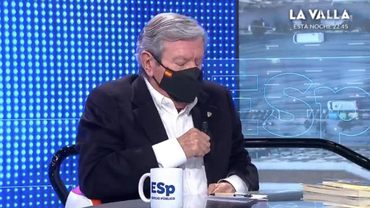 El susto de Corcuera en pleno directo: "Me ha saltado el desfibrilador ...
