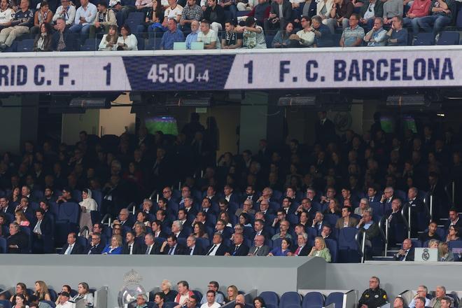 Fotos | Real Madrid - FC Barcelona, el partido de la jornada 32 de ...
