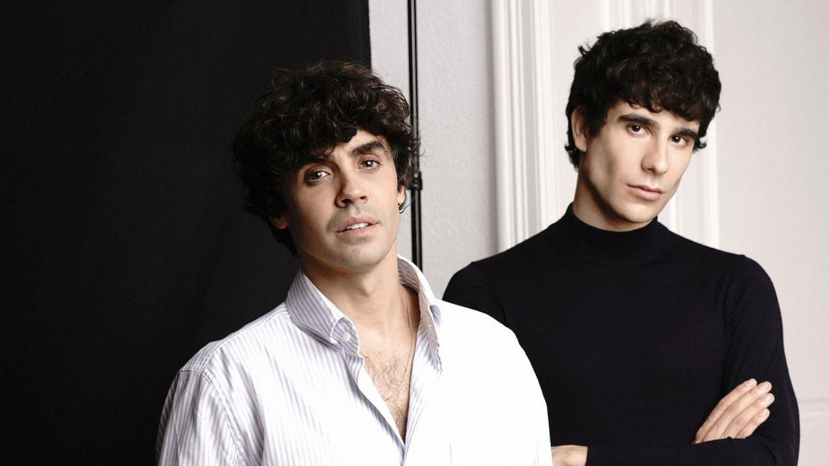 Los Javis se adentran en la fe en su nueva serie para Movistar Plus ...