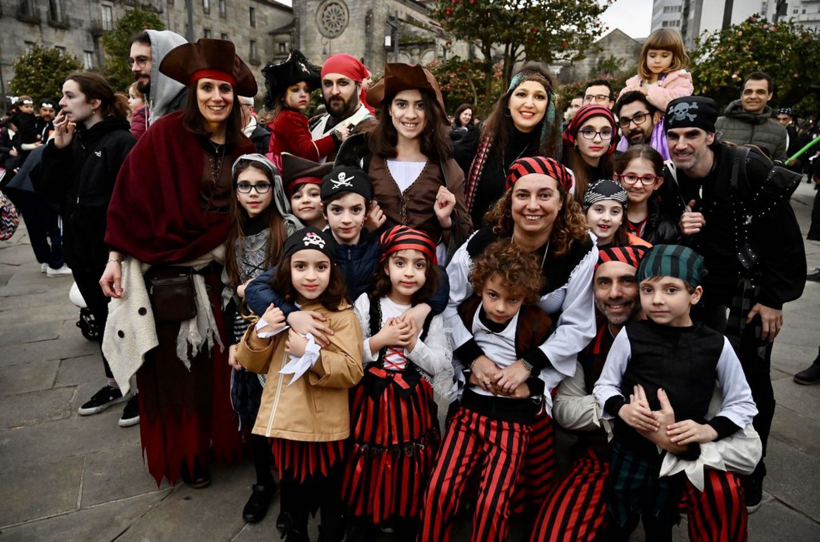 Dejen paso a los filibusteros del mar - Faro de Vigo