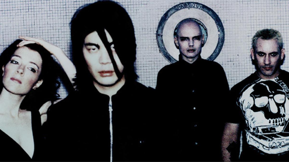 Regresar está de moda. Grupos musicales que vuelven - Woman