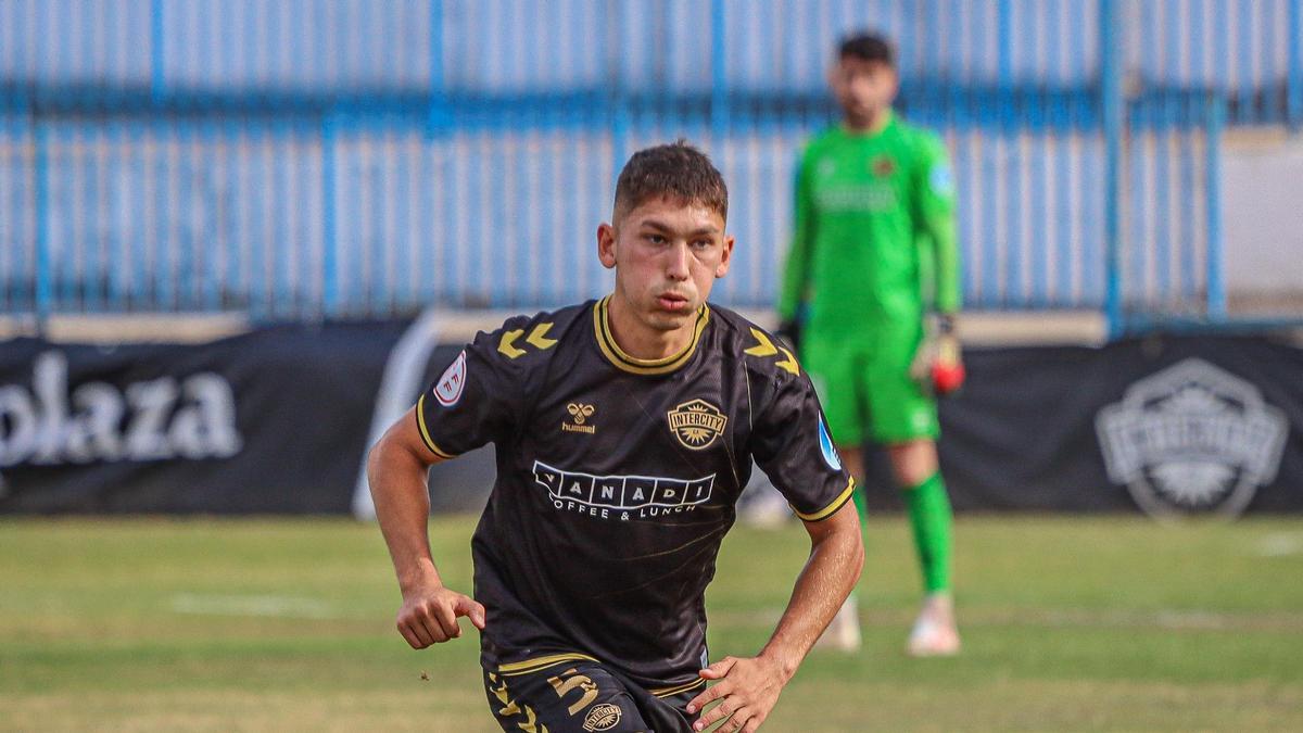 El Intercity cede al argentino Martín Bellotti al Ceuta