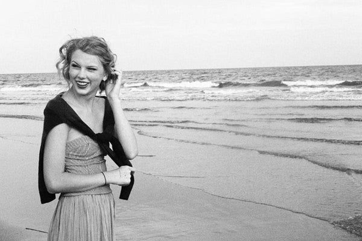 El look vintage de Taylor Swift - Stilo