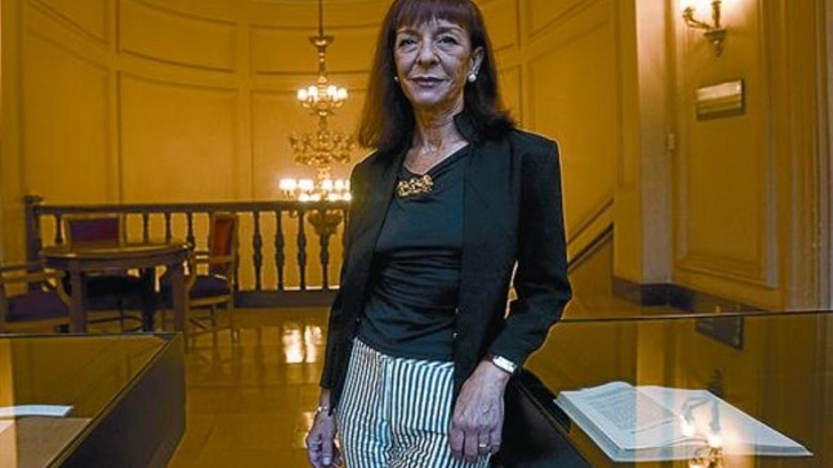 Eva Labarta: "La política interfiere en la justicia penal internacional"
