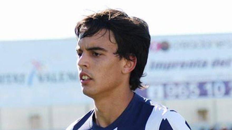 El club tiene a Bedia en cartera por si necesita otro mediocentro