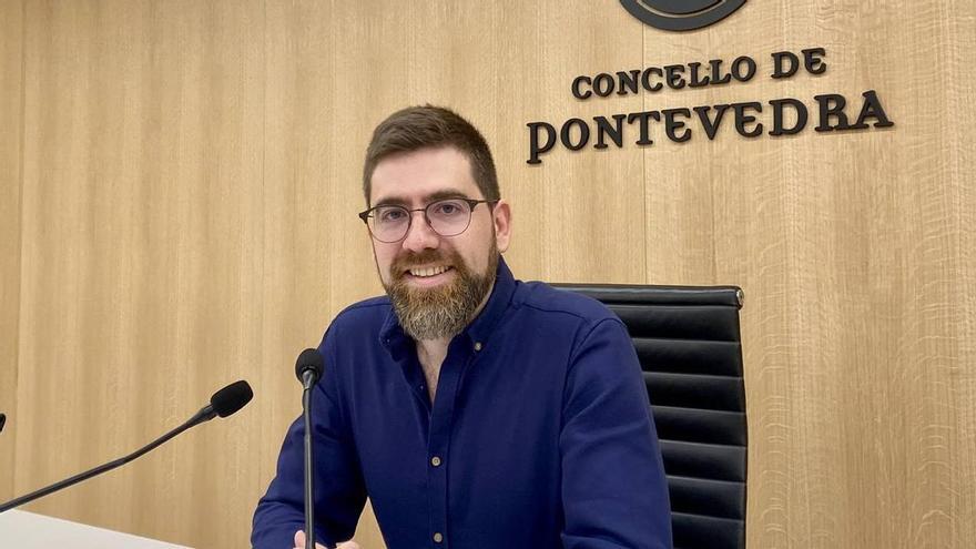 El concejal del PP Pablo Fernández deja el Concello al incorporarse a ...