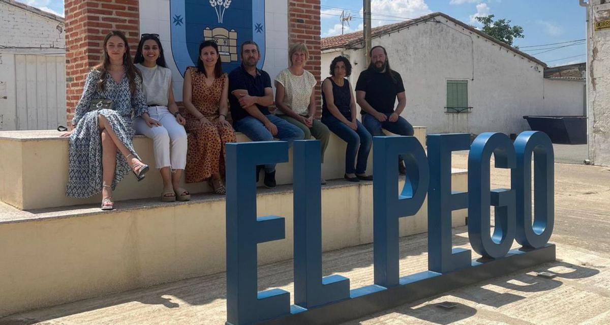 Eduardo Aparicio asume el bastón de mando en El Pego - La opinión de Zamora