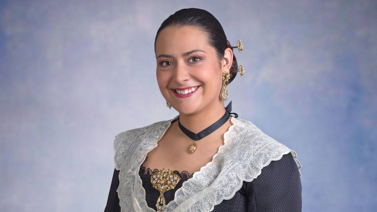 REINA, FIESTAS, Soneja anuncia a Alba Ortín como nueva reina de fiestas