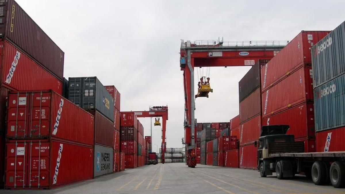 Economía: Las exportaciones extremeñas crecen un 37,9% y refuerzan el ...