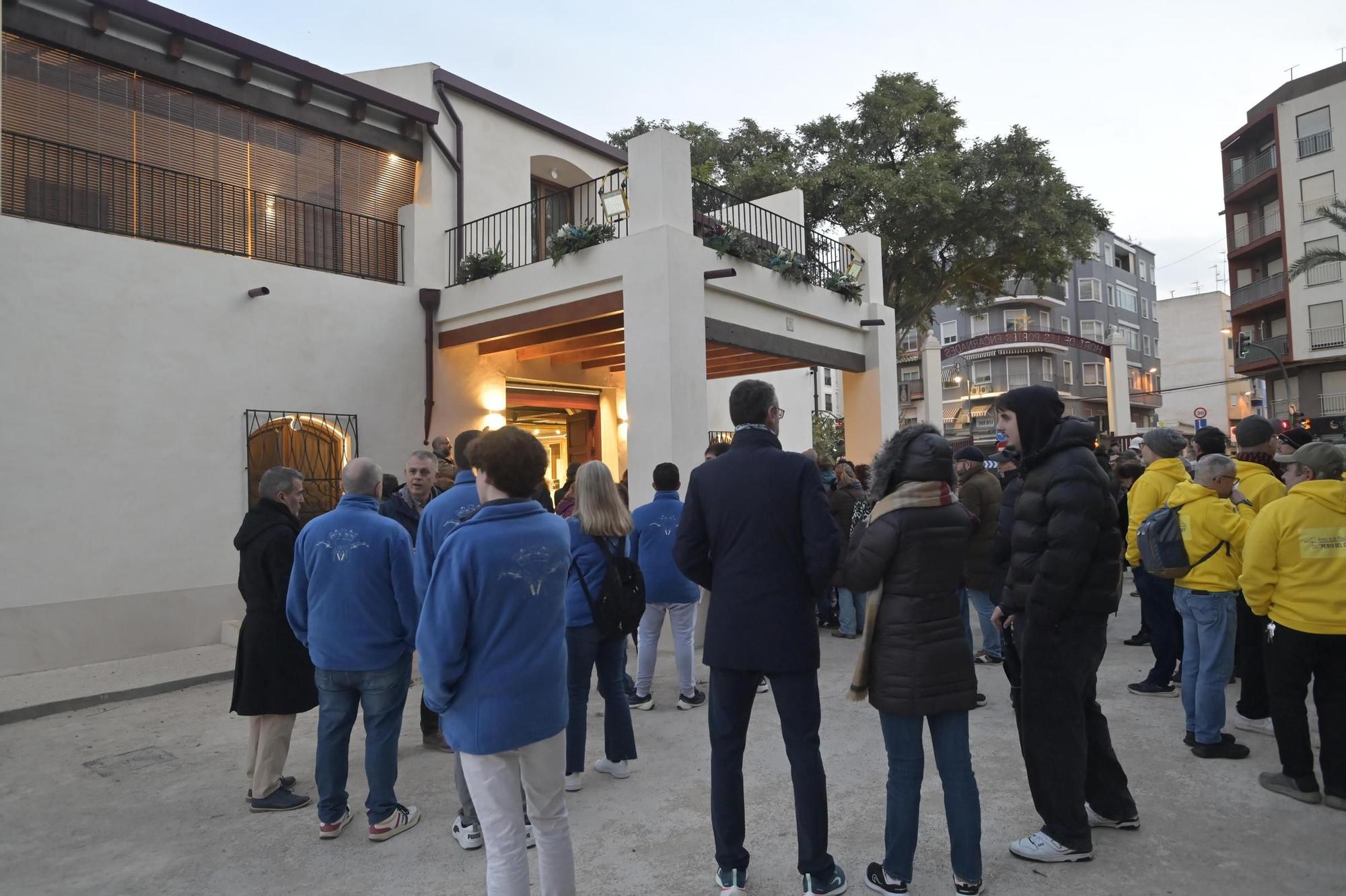 Así ha sido la adoración de la Virgen en Elche 2025