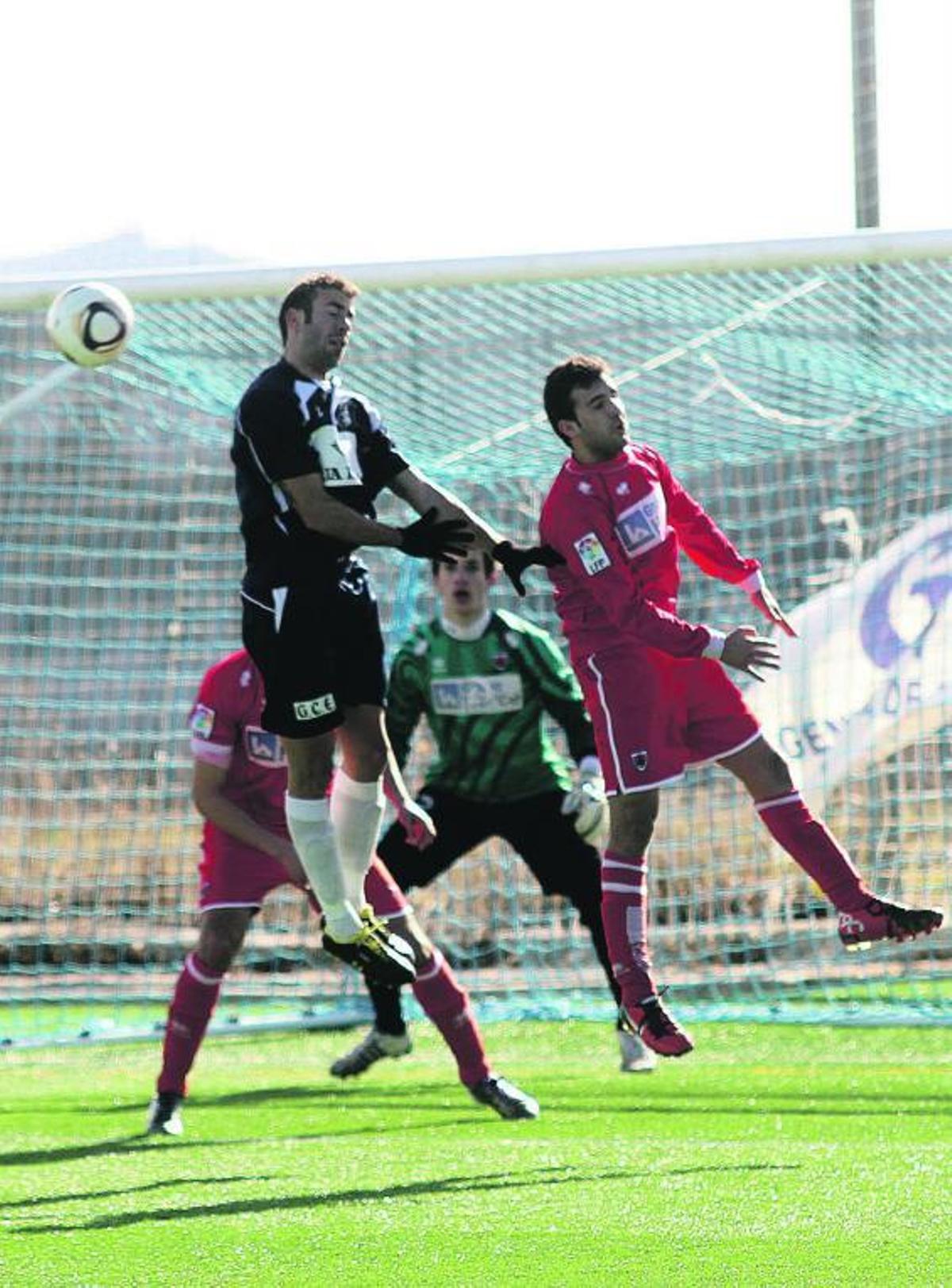 El GCE Villarabo se obliga a ganar en la última jornada