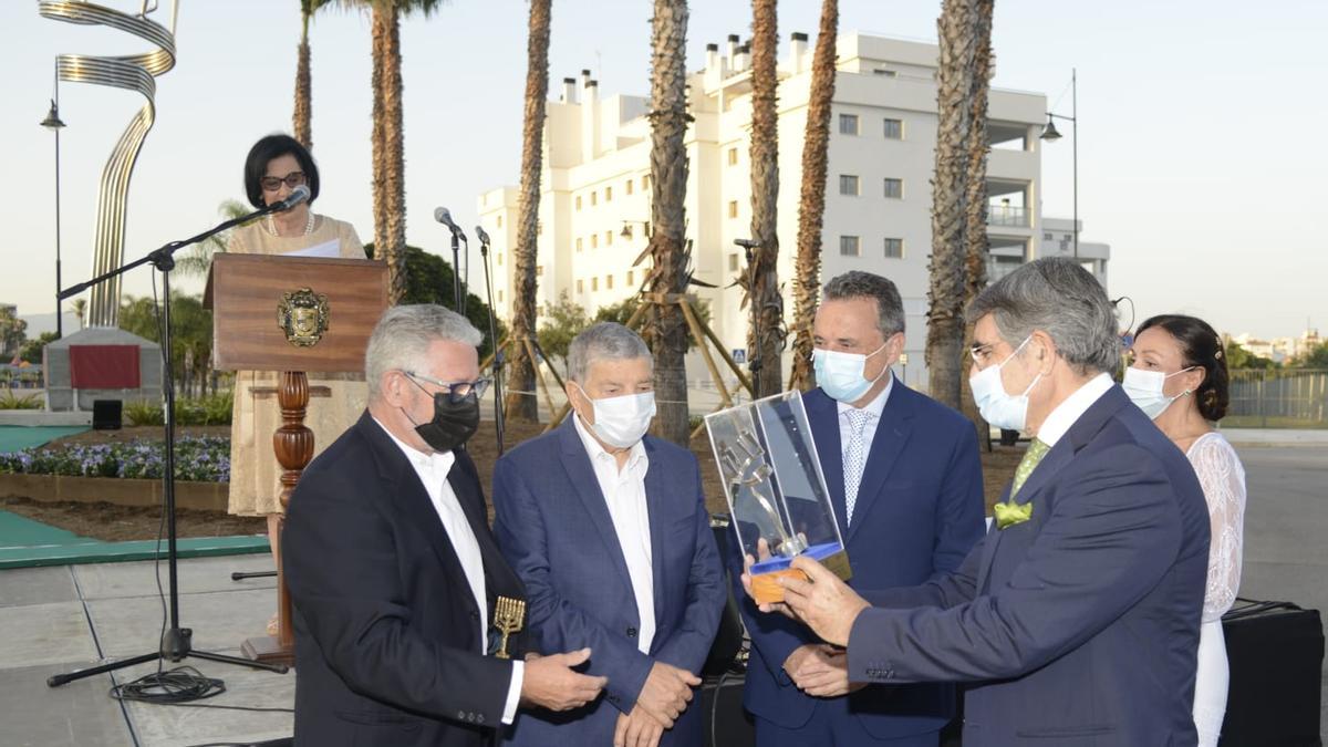 Torremolinos recuerda a las víctimas del Holocausto nazi