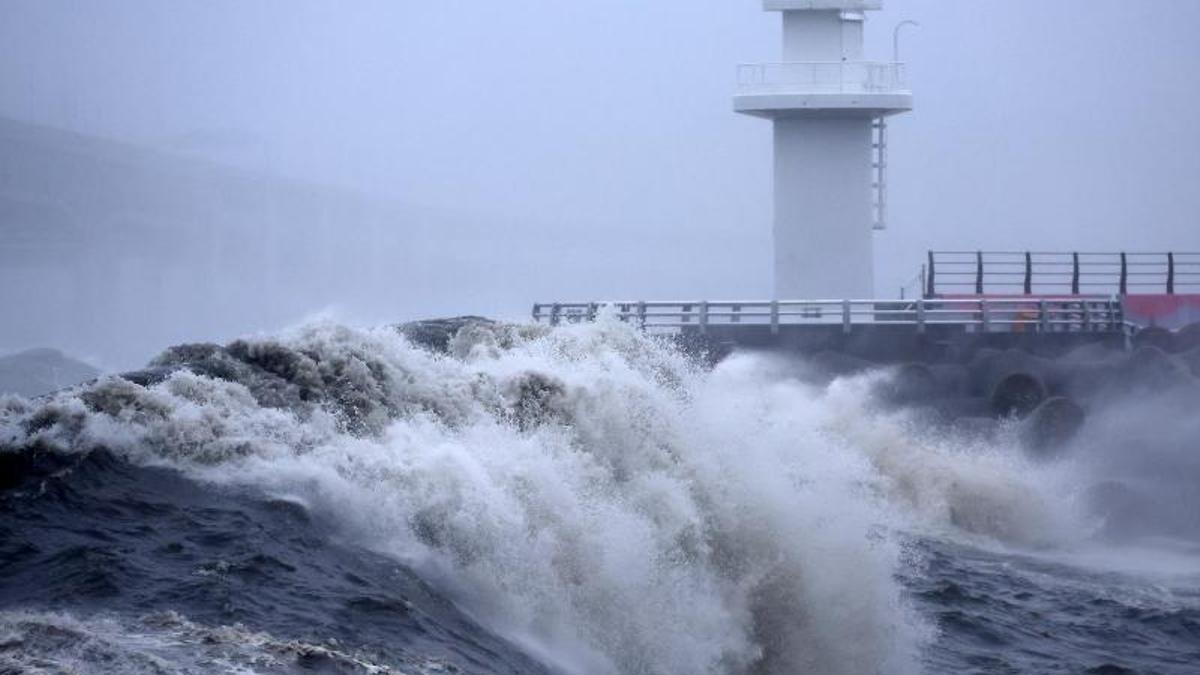 Evacuadas más de 2.000 personas tras el paso del tifón Janun por Rusia