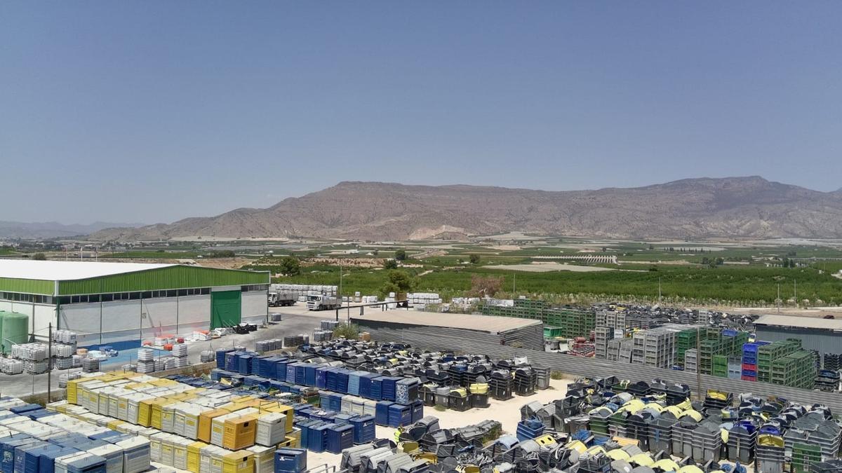 Los contenedores de reciclaje también se merecen una segunda vida