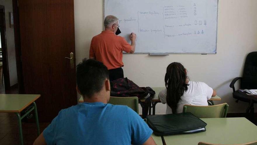 Hincar los codos también en verano