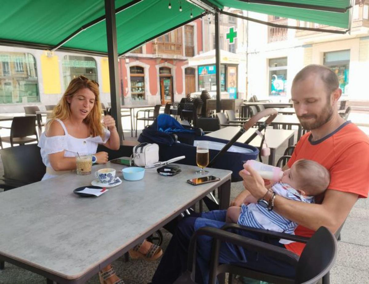 "Muchos dejamos de ir al prao por los botellones", dicen los polesos ...