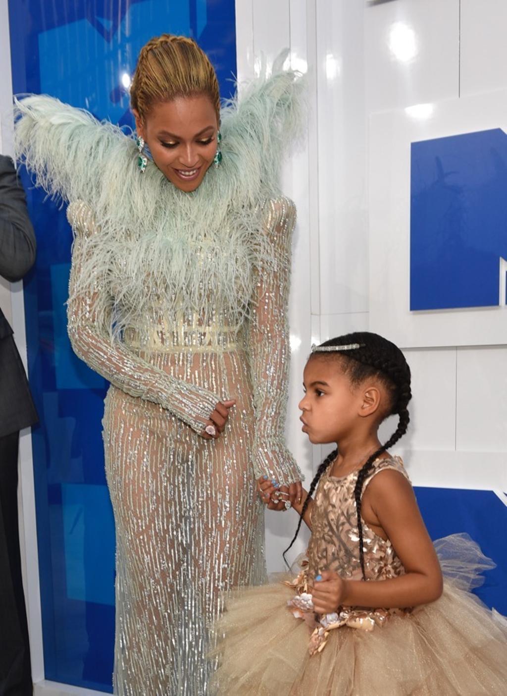 El parecido razonable entre Beyoncé y su hija Blue Ivy - Woman