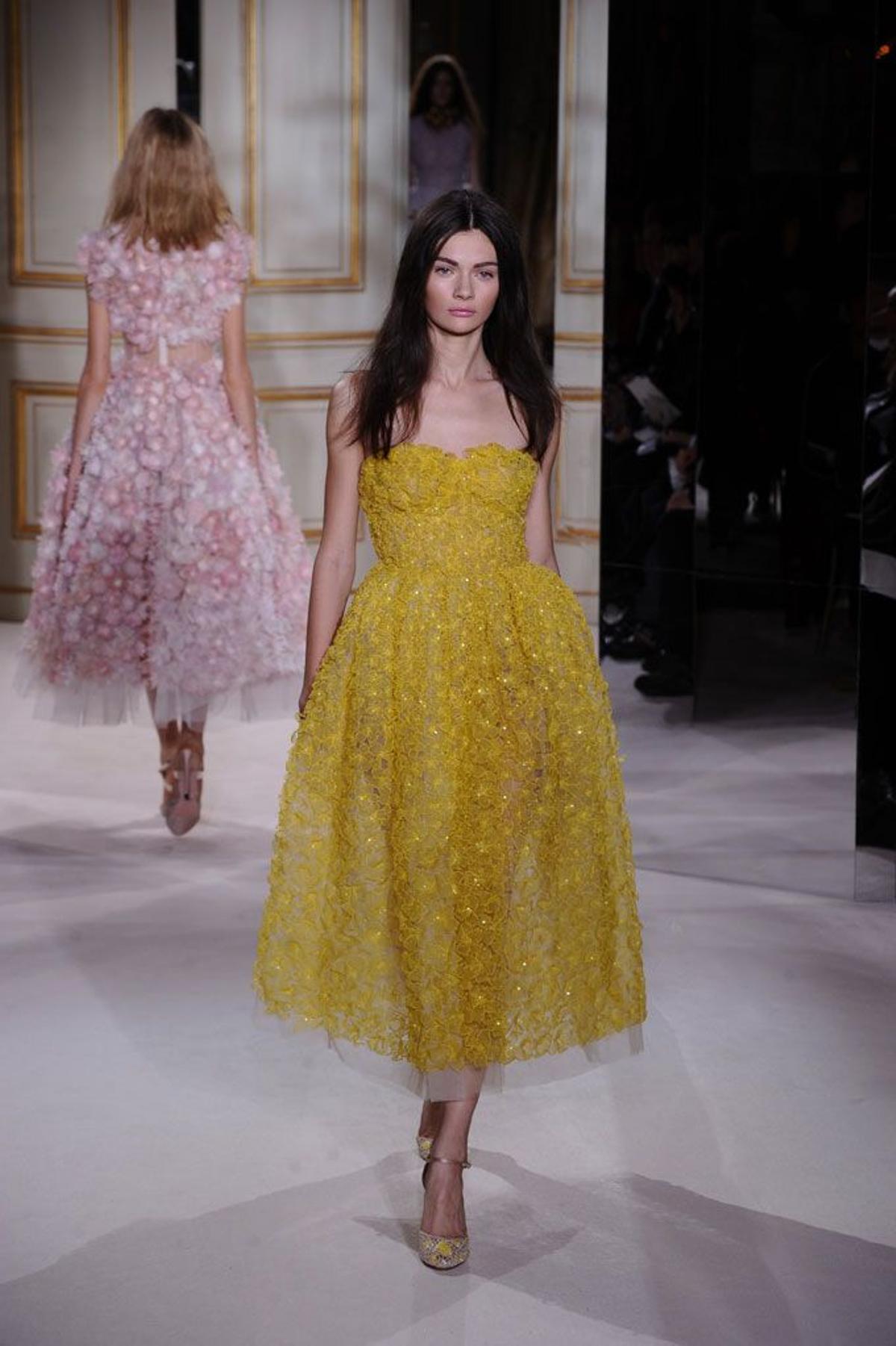 Giambattista Valli, un desfile de cuento - Woman
