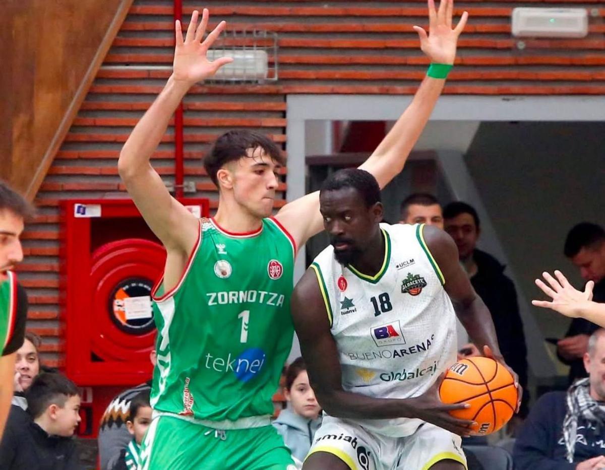 Carlos Taboada: «Me centro en Bilbao, pero me encantaría jugar en el Leyma»