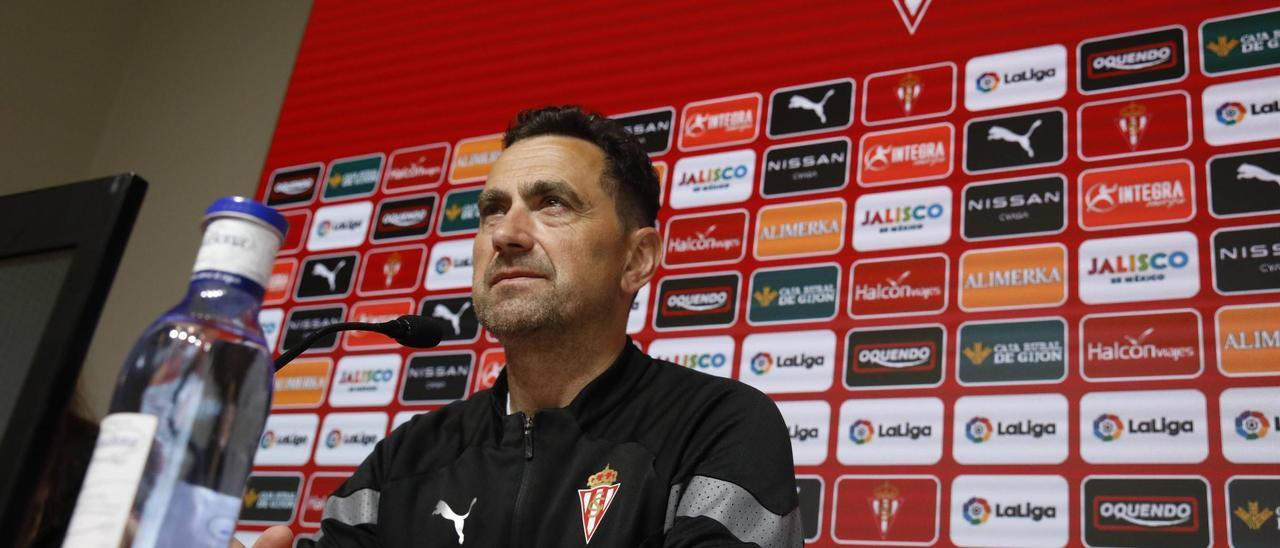 Dani Mori quiere ver un Sporting B "fuerte en Mareo"